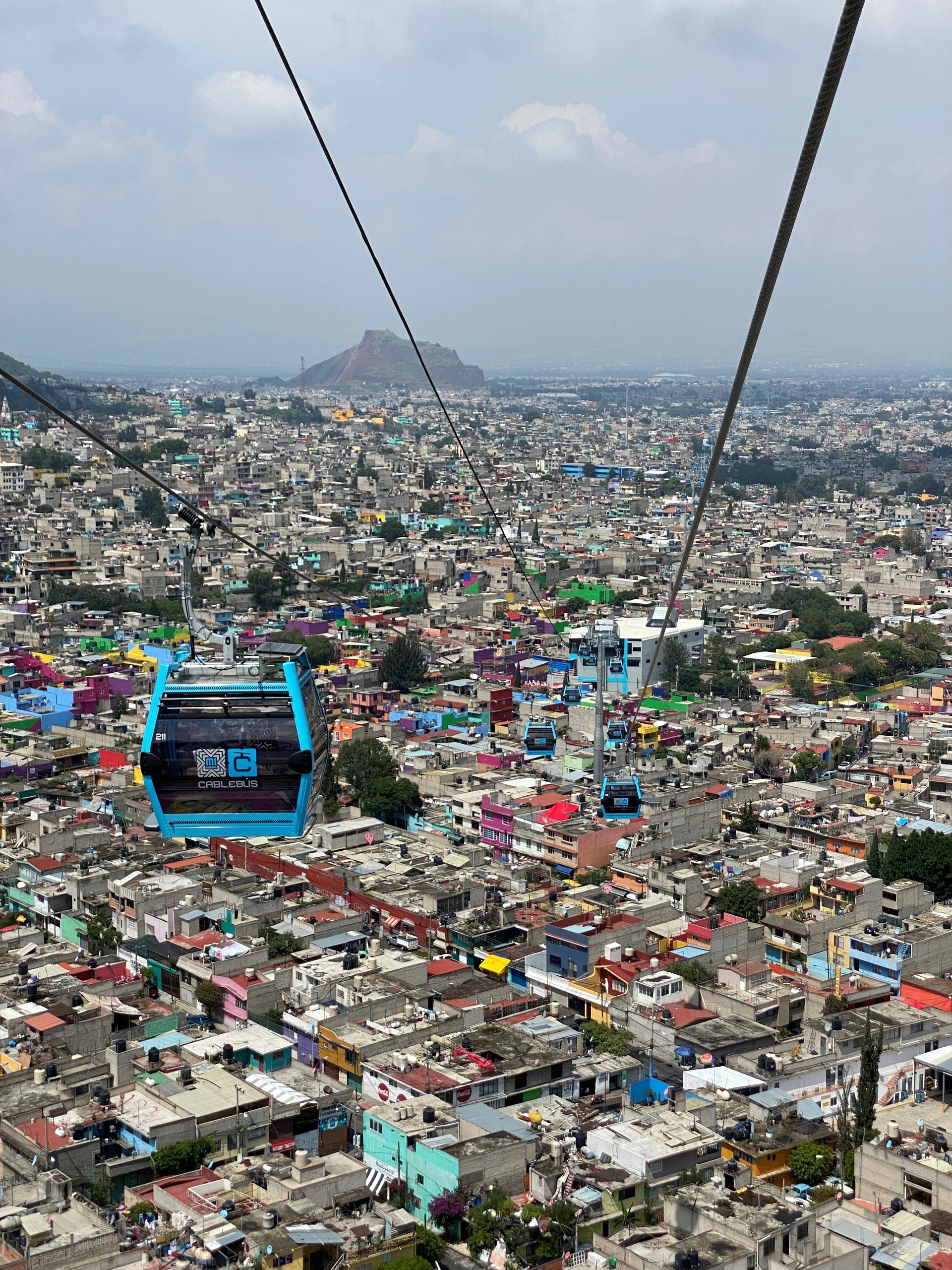 Cablebus 2 gondola lift in Mexico City now in operation