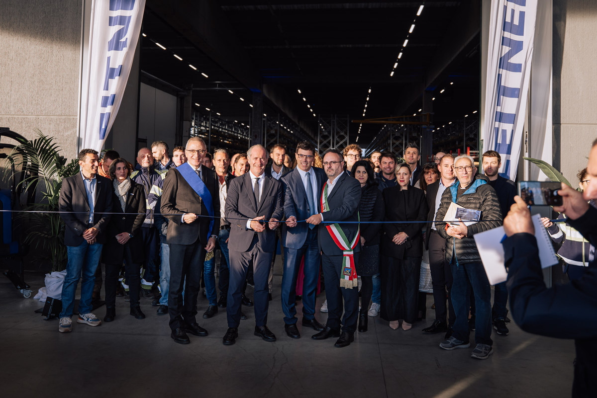 Redefining global efficiency: LEITNER opens innovative logistics center in Italy